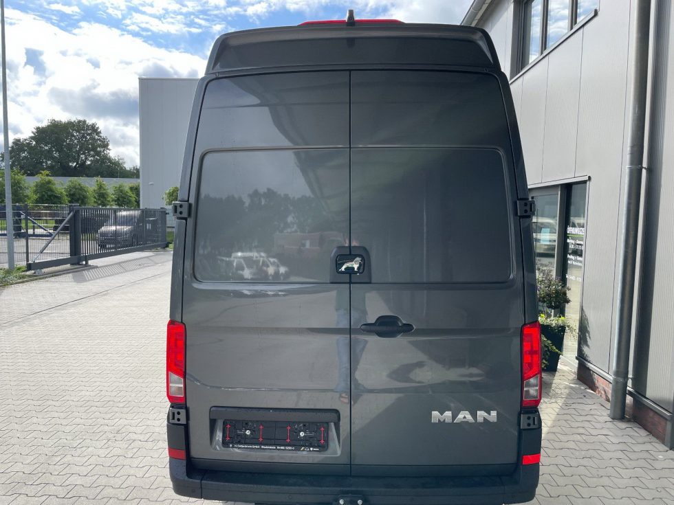 MAN TGE 3.180 4×4 – Wohnmobilausbau | Oliver Martens | Photography